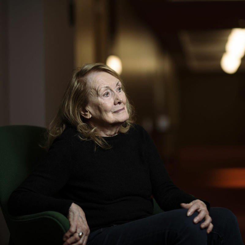 «Η ζωή μιας γυναίκας, ο καθρέφτης της ιστορίας» - Μεταίχμιο